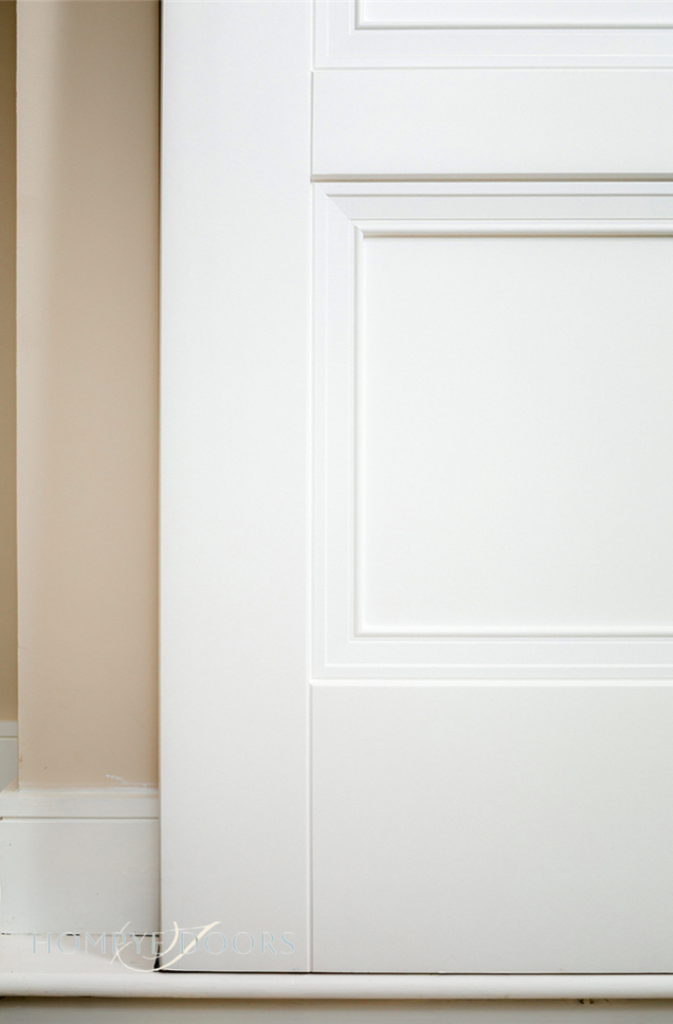 Hompye Doors - Classic 3 Panel Door - Primed S620R - HOMPYE DOORS